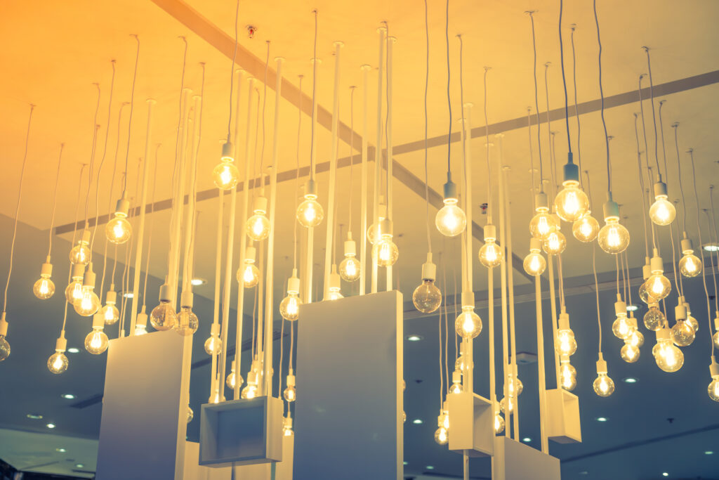 Practical Uses of Quantum Physics Today | Kinnu